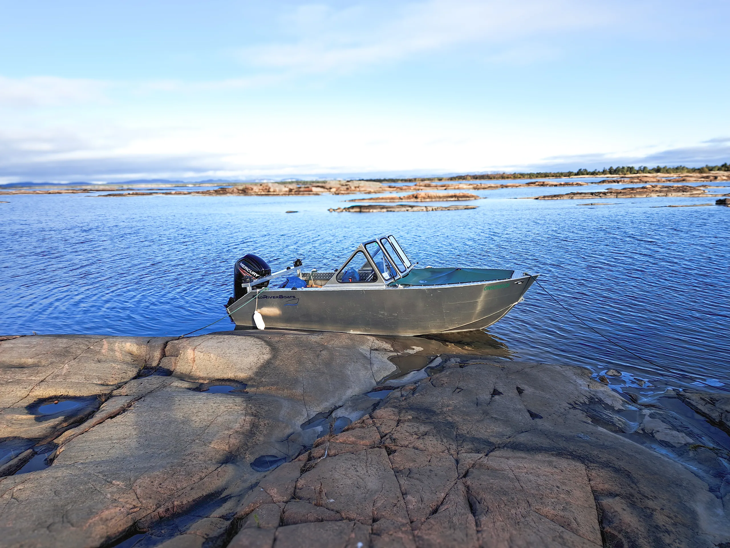 20' Cottager - BadRiverBoats